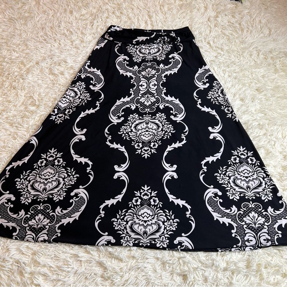 Robert Louis | Skirts | Robert Louis Womens Flare Maxi Skirt Sze M ...